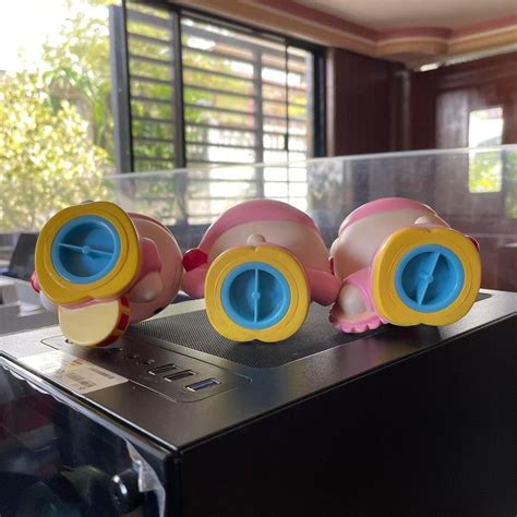 Hello Kitty Display On Carousell