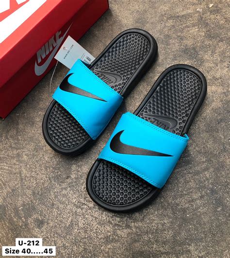 Mixstar รองเท้าแตะแบบสวม รองเท้าตุ่มกันลื่น คละสี 1คู่ Plus Shoes Thaipick