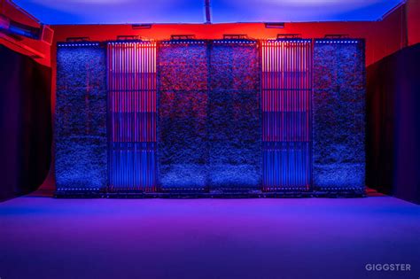 Cyc Wall For Photoshoots Filming Live Events Rent This Location On