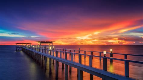 Pier Wallpaper