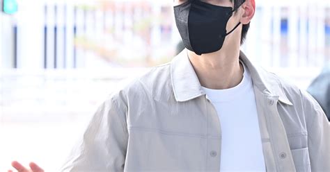 차은우 잘생김 듬뿍담은 인사 [포토엔hd]