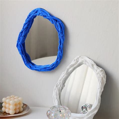 불규칙한 미적 메이크업 거울 테이블 욕실 아크릴 작은 장식 벽 거울 화장 거울 가정 장식 Aliexpress