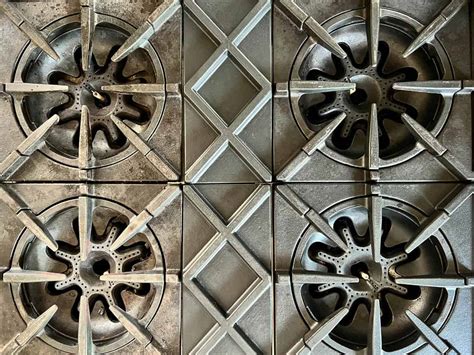 How To Clean Cast Iron Stove Grates And Bring Them Back To Black