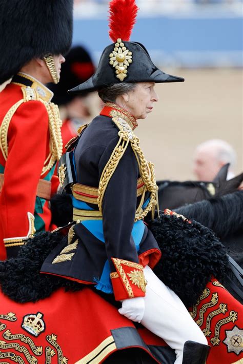 Princess Anne Shares Deep Sadness In First Public Message Since Leaving Hospital Hello