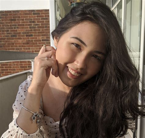 Danielle Griffithss Instagram Twitter And Facebook On Idcrawl