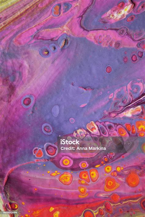 확산 아크릴 페인트 유체 예술의 기술로 만들어진 추상적 인 배경 따뜻한 색상의 세련된 다채로운 배경 0명에 대한 스톡 사진 및 기타 이미지 Istock