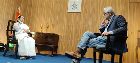 Mamata Exclusive Interview বিজেপির হিন্দুত্বের জবাব দিলেন মমতা বিতর্কে বসতে শাহকে খোলা