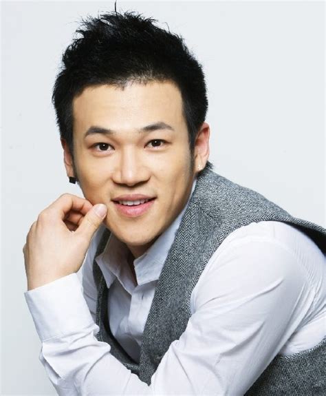 Former Korean Singer Is Fined For Sexually Harassing His Employee Koreaboo