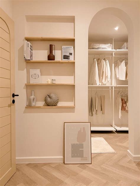 สวยจนต้องขยี้ตา รีโนเวททาวน์โฮมเก่าให้สวยปิ๊งในสไตล์มินิมอล คนรักบ้านและสวน Decoración De