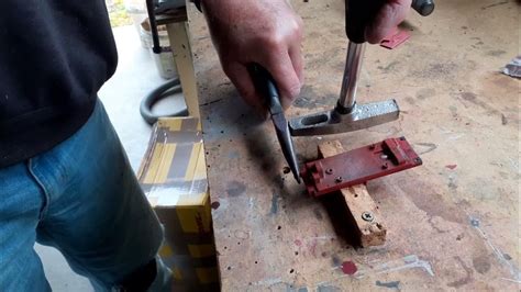 Marklin Locomotive Buffer Removal Youtube