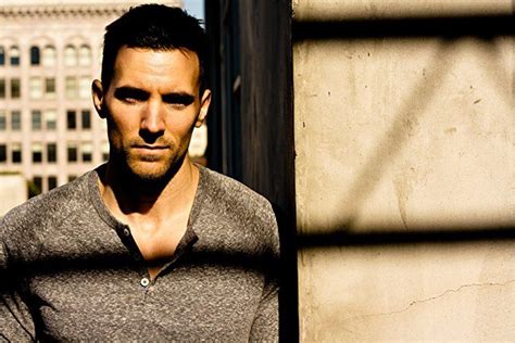 Pictures Of Cuyle Carvin