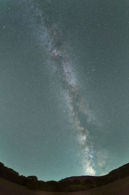 星景写真浅間山麓に立ち昇る銀河 星三昧