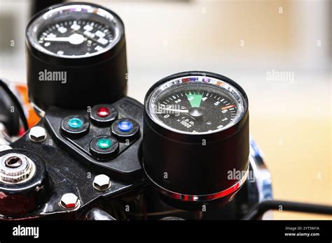 Analog Sport Bike Dashboard With Speedometer Tachometer Odometer And