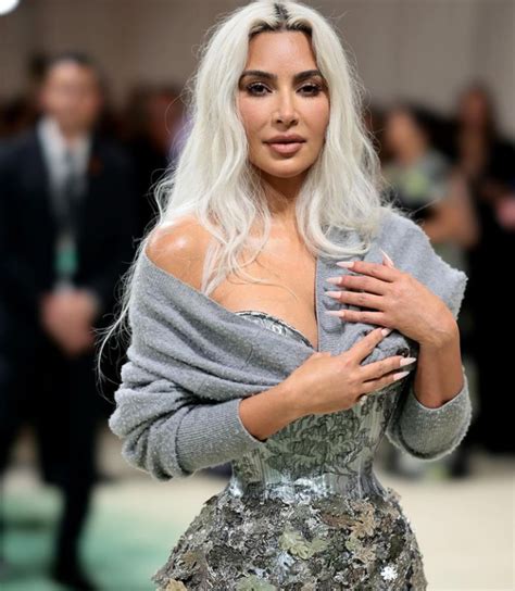 What A Waist Kim Kardashian Daring Corset Fashion At Met Gala 2024