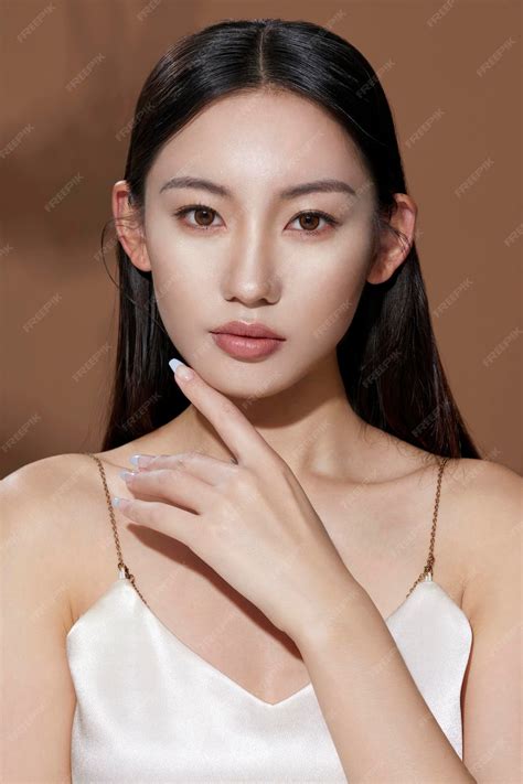 Premium Photo Beautiful Asian Women Natural Face Treatments And Women