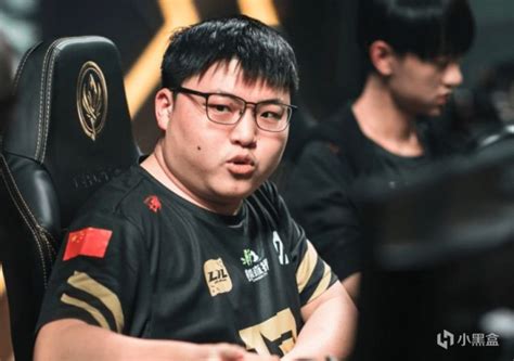 【英雄聯盟】uzi被曝與edg溝通，edguzi話題，瞬間登頂熱搜第一 3樓貓