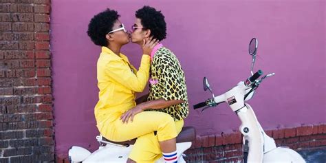 How Your Brain Changes When You Fall In Love Dr Dick S Sex Advice