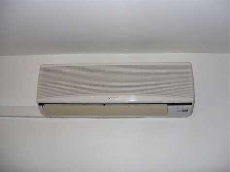 Panasonic Cs A90ke и Panasonic Cu E90ke Къде е вярното им местонахождение