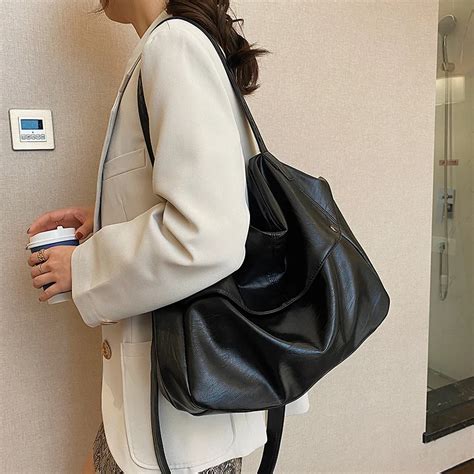 여성용 멀티 컬러 대용량 Pu 토트백 2023 클래식 단색 지퍼 크로스바디 백 캐주얼 심플 통근 숄더백 위시버킷