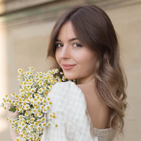 Kari Ballons Stuttgart Karina Kuz Z On Threads