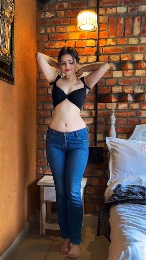 neha chauhan r hottiesofytandtv