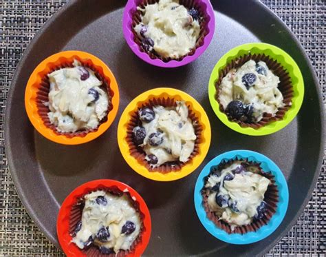 부드럽고 맛있는 아몬드 블루베리 머핀 만들기