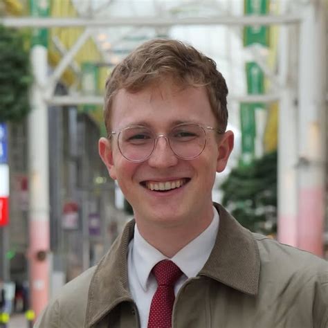 Soren Lee Sorenwlee • Threads Say More