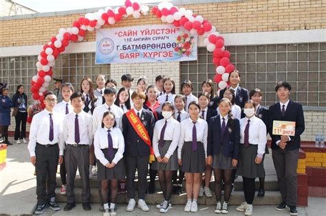 Гурван давхраас унах гэж байсан хүүхдийн амийг аварсан Г Батмөрөнг