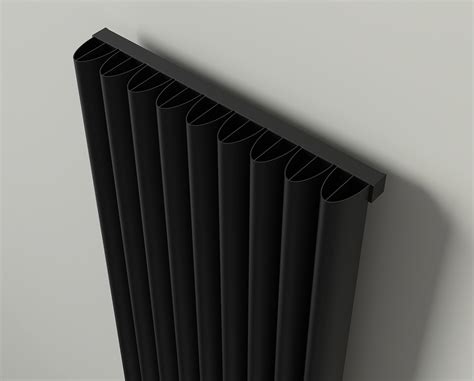 Rivea Vertical Vogue