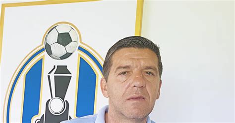 Najdugovječniji Hnl Trener Napušta Klub Bio Je Autor Mnogih čuda