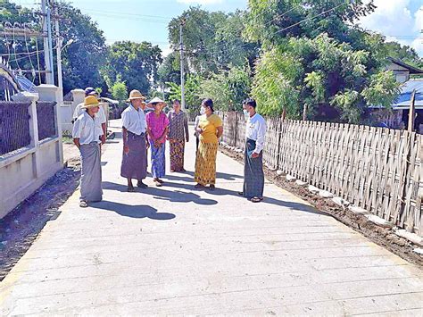 ကျေးရွာတွင်း ကွန်ကရစ်လမ်းခင်းခြင်း လုပ်ငန်းရာနှုန်းပြည့်ပြီးစီး Myawady Webportal