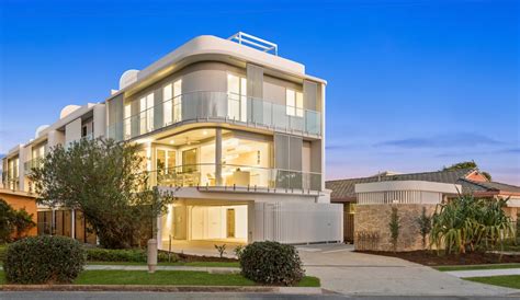 Adam Phillis Phillis Real Estate On Linkedin Elysium Paradise Point 4 X 3 Level Brand New