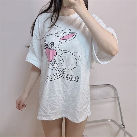 러블리무드 한가득힙덮는 하트 토끼 뉴진스 반팔티셔츠 박스티 루즈핏 오버핏