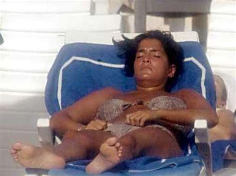 Aída Nizars Feet