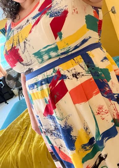 Someone Is Hiding Something Under Her Dress 😳 Tumbex