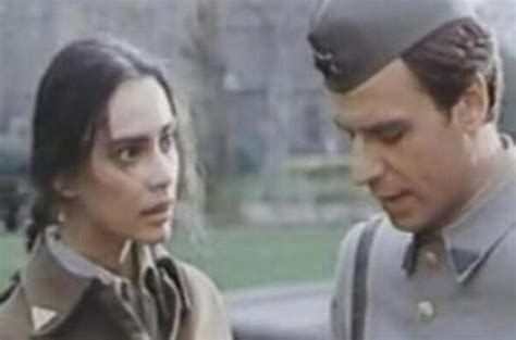 Dragana Mrkić Simila Nagu Scenu Sa Ksenijom Pajić