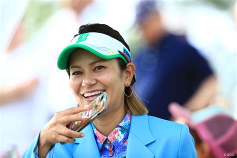 宮里藍さんが第一子を出産「元気な女の子です」【国内女子ツアー Lpga】｜gdo ゴルフダイジェスト・オンライン