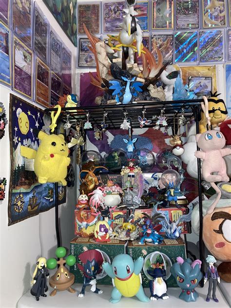 Iso Lurantis Plush R Pokeplush