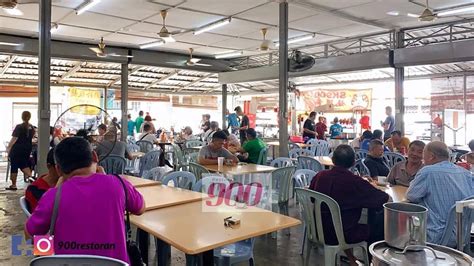 Kajang 加影 这个时间点，肚子饿了⋯ 要吃什么好呢 🤔 来 900号 吧！有鸡饭、板面水饺喔 😎