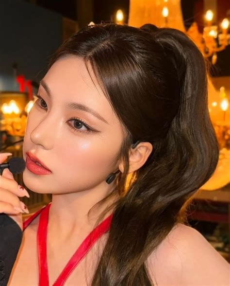 Yeji Itzy Is Beautiful In Red R Itzy Nsfw