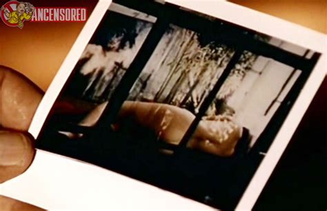 Naked Johanna Klante in Sperling und das schlafende Mädchen