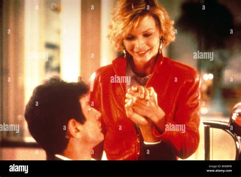 Into The Night 1985 Jeff Goldblum Michelle Pfeiffer Itn 007 Stock