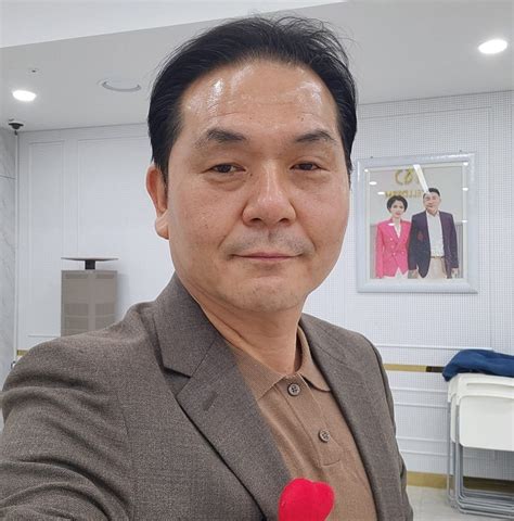 인생도 사업도 성공하는것도 똑같은 과정인듯 합니다 힘겹고 고달픈 처음을 잘 이겨낸다면 그 다음은 탄력을 받고 내 뜻대로 흘러갈 것입니다 하는것 마다 안된다구요