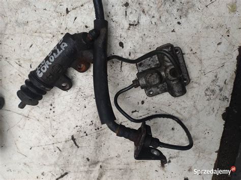 Toyota Avensit Corolla 2 0 D4d Wysprzęglik Przewód Sprzęgła Kielce
