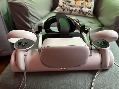 Cool Quest 2 Charging Dock R Oculusquest