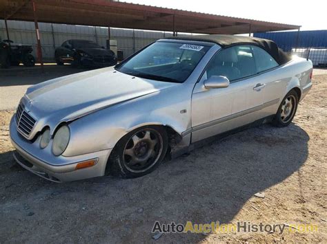 Wdblk65gxxt027231 1999 Mercedes Benz Clk Class 320 View History And