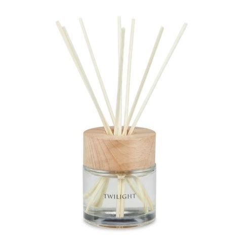 These Are The Long Lasting Reed Diffusers From Aldi You Should Swear By