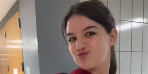 Донька Тома Круза як виглядає 18 річна Сурі фото