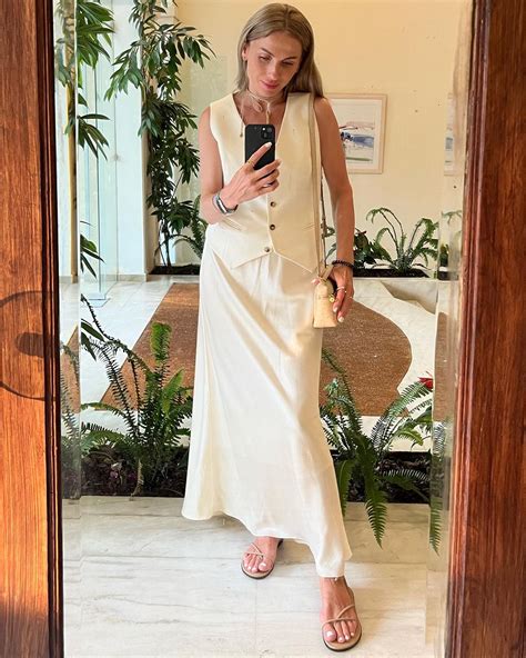 З чим і як носити білий жилет — варіанти від українського стиліста — фото Телеграф