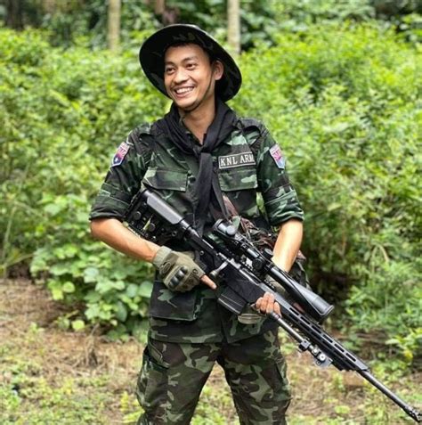 ပုသိမ်မြို့သား ကဗျာဆရာ၊ တပ်ခွဲမှူး ကိုအောင်ခန့်ဇော် ကျဆုံး Bur Mizzima Com